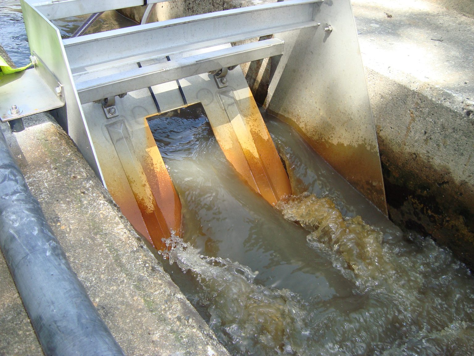 Non-Ragging Channel Mixer from Statiflo International